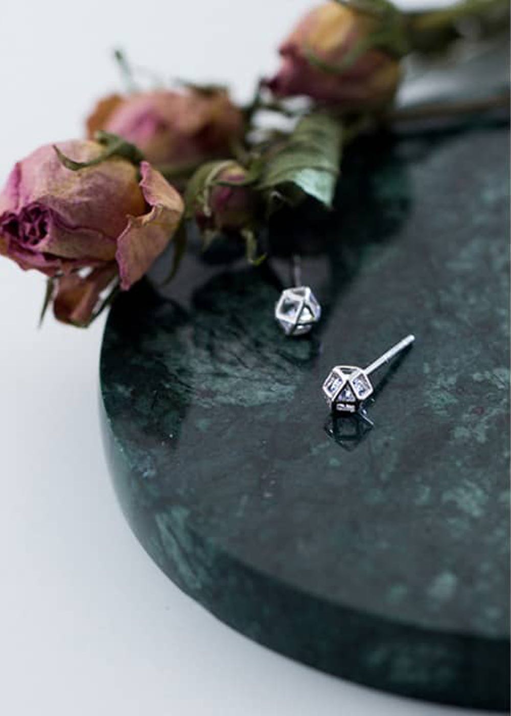 Shop Minimal Silver Jewellery From Emerly's | LBB