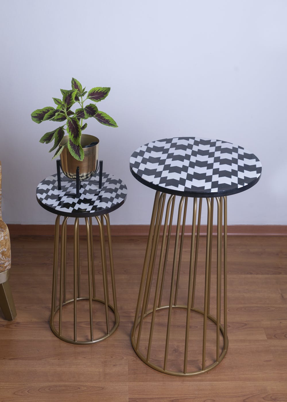 Get Resin End Tables - Set of 2 at ₹ 11950 | LBB Shop