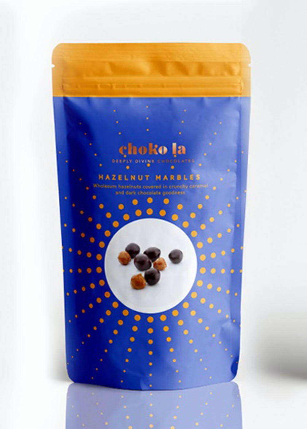 Get Choko la Hazelnut Marbles Crunchettes - Dark Chocolate at ₹ 338 ...