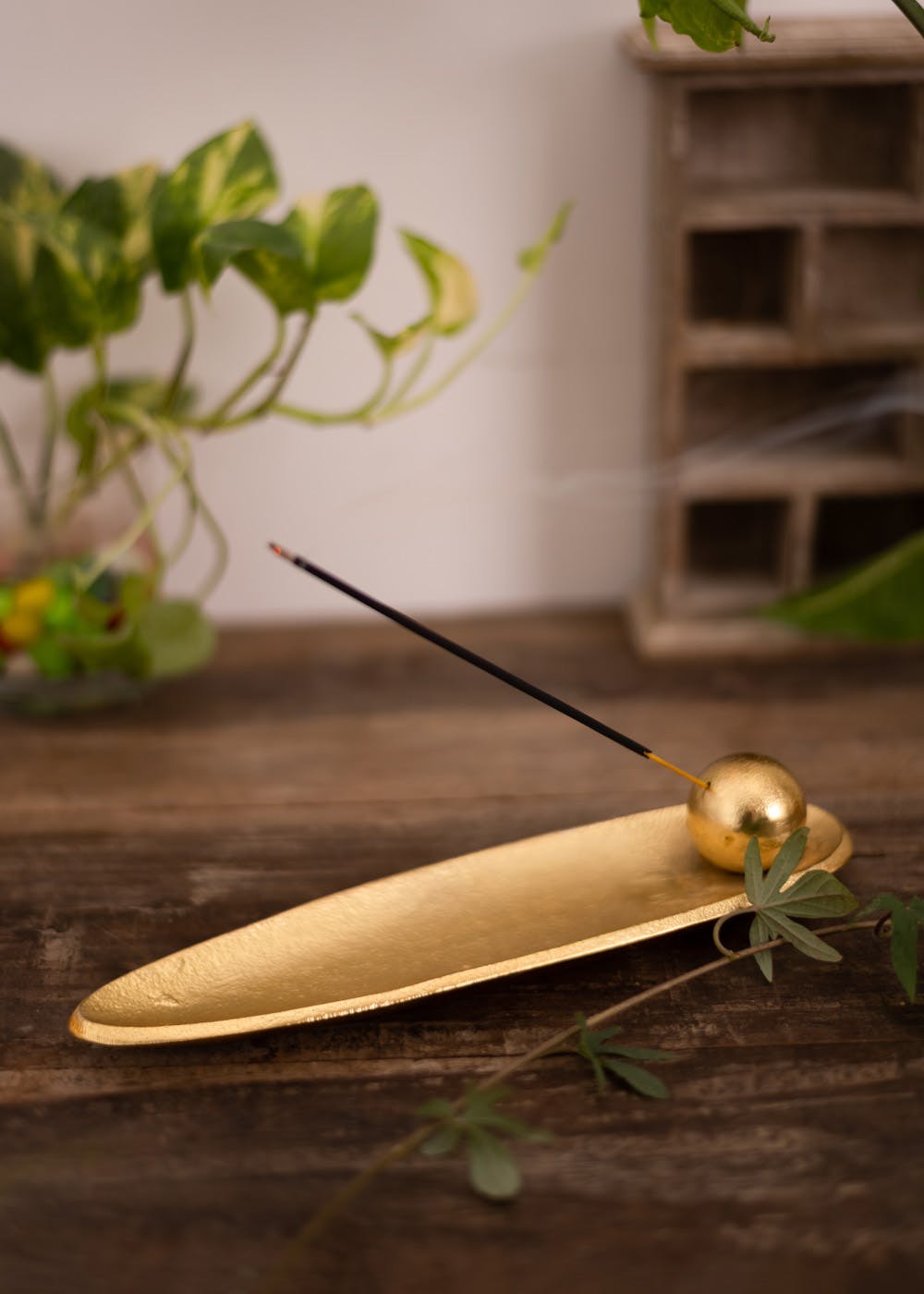 Get Oval Incense Stick Holder - Gold at ₹ 695 | LBB Shop