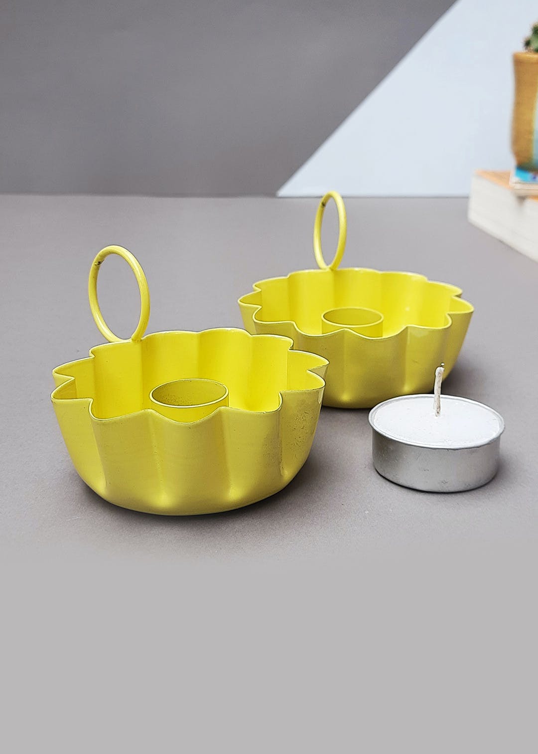 Get Yellow Flower Candle Holder Set at ₹ 550 | LBB Shop