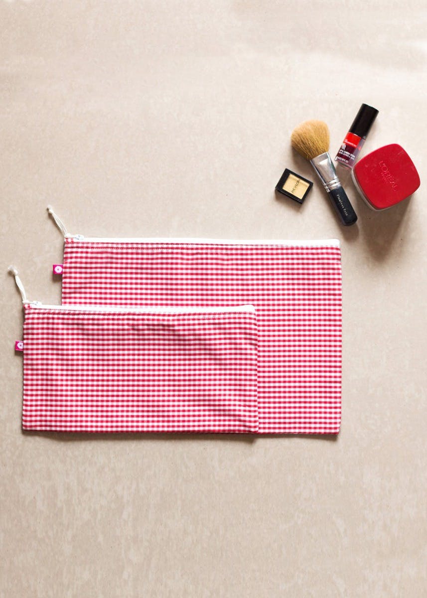 Get Gingham Check Pouches (Set of 2) at ₹ 399 | LBB Shop