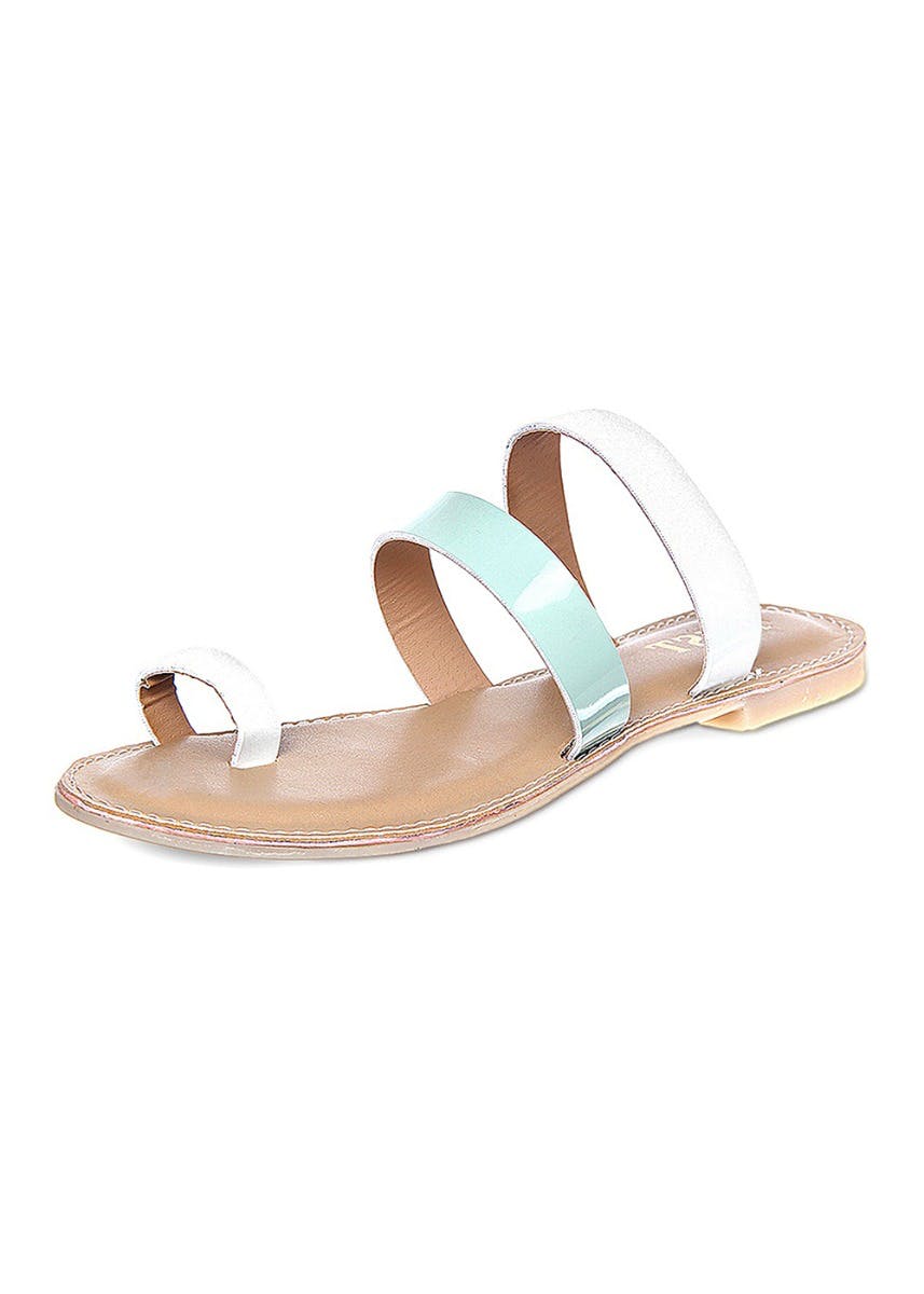 Get Two-Tone Toe RIng Slides at ₹ 599 | LBB Shop