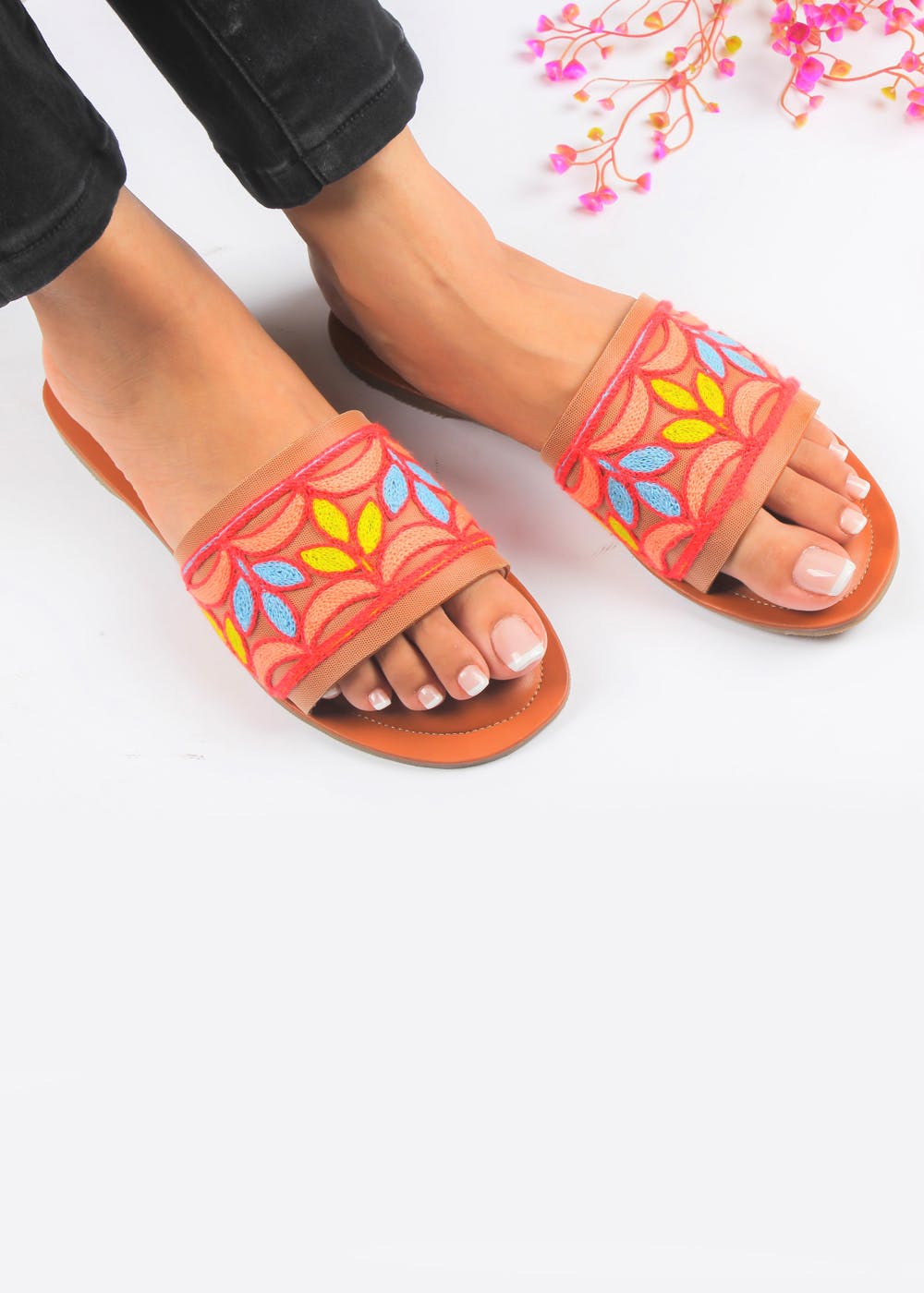 Get Multicoloured Floral Embroidered Tan Slides at ₹ 999 | LBB Shop