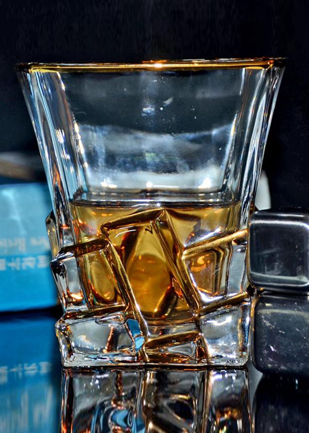 Get Iceberg Glass With Gold Rim - Set Of 2 at ₹ 2299 | LBB Shop