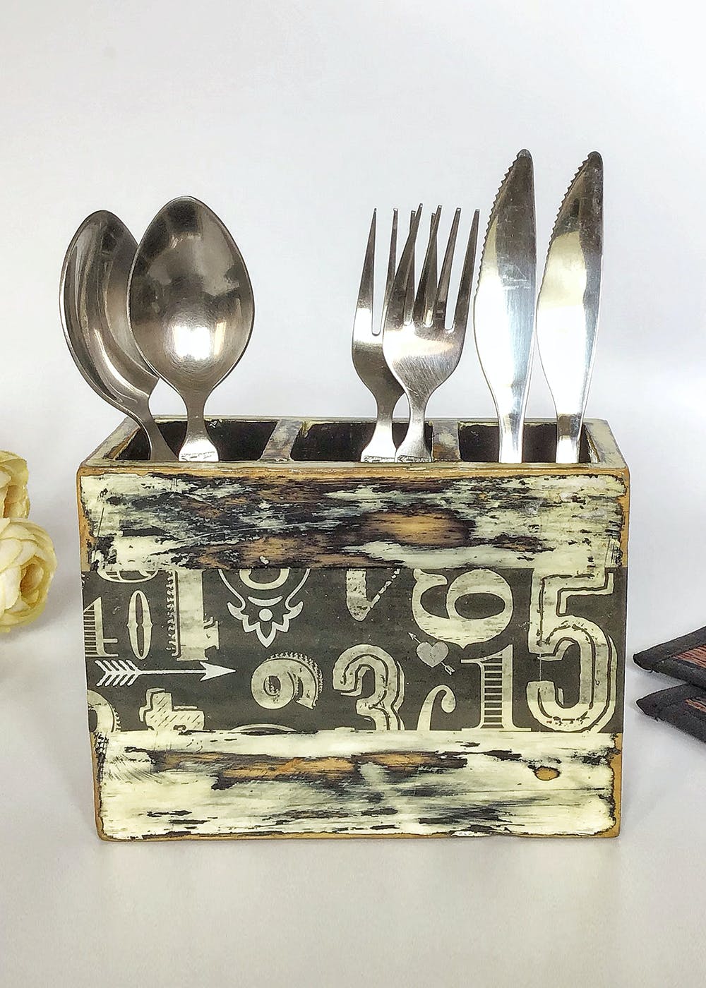 Get Numbers Printed Multipurpose Organiser at ₹ 699 | LBB Shop