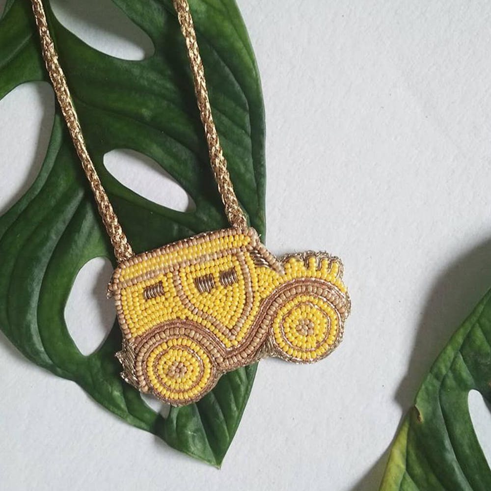 Get Vintage Car Necklace at ₹ 749 | LBB Shop