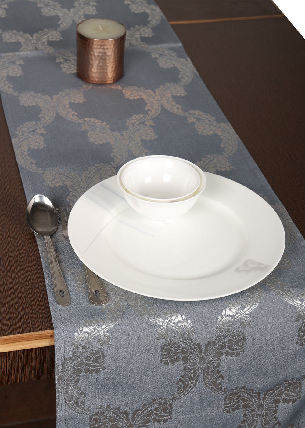 Get Cotton Jacquard Self Design Ogee Table Runner 4 Seater (13x60 ...