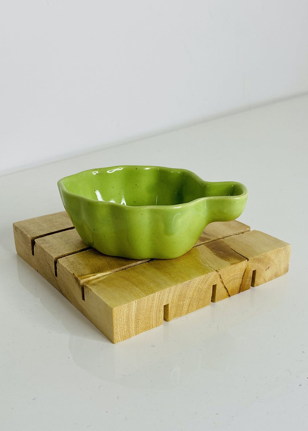 Get Leaf Shaped Light Green Chutney Bowl at ₹ 189 | LBB Shop