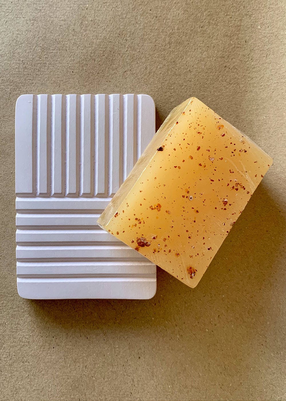 Get Light Lavender Rectangular Soap Dish at ₹ 1000 | LBB Shop