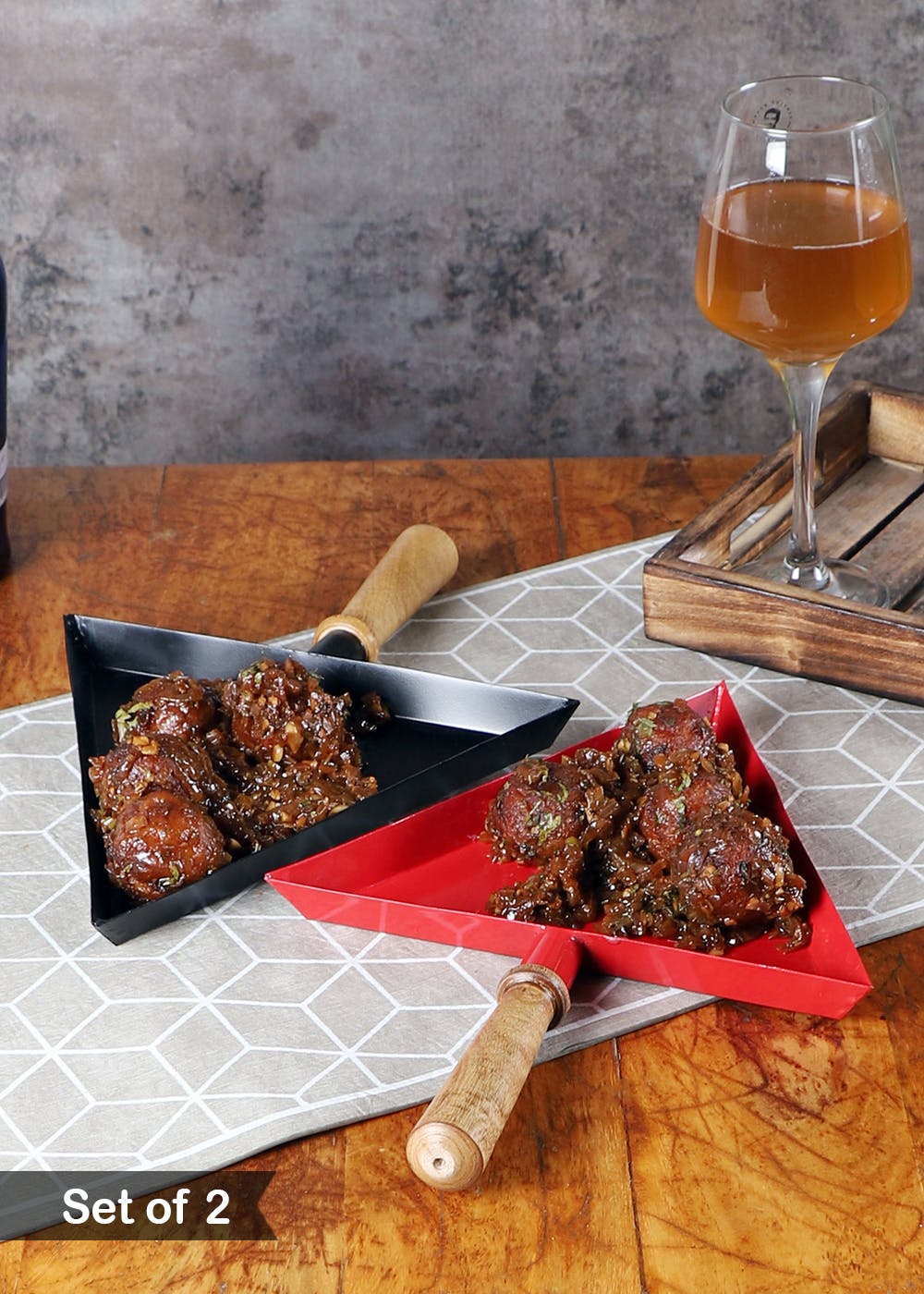 Get Khurpi Platter Set at ₹ 836 | LBB Shop