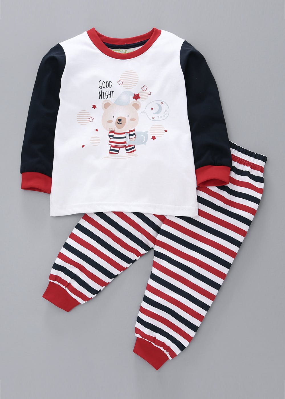 Get Bear Graphic Nightsuit Set at ₹ 675 | LBB Shop