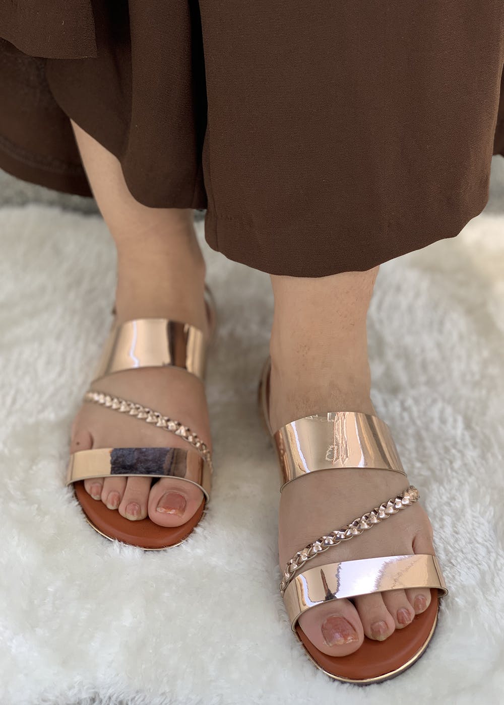 Get Diagonal Braided Strap Detail Rose Gold Slides at ₹ 750 | LBB Shop