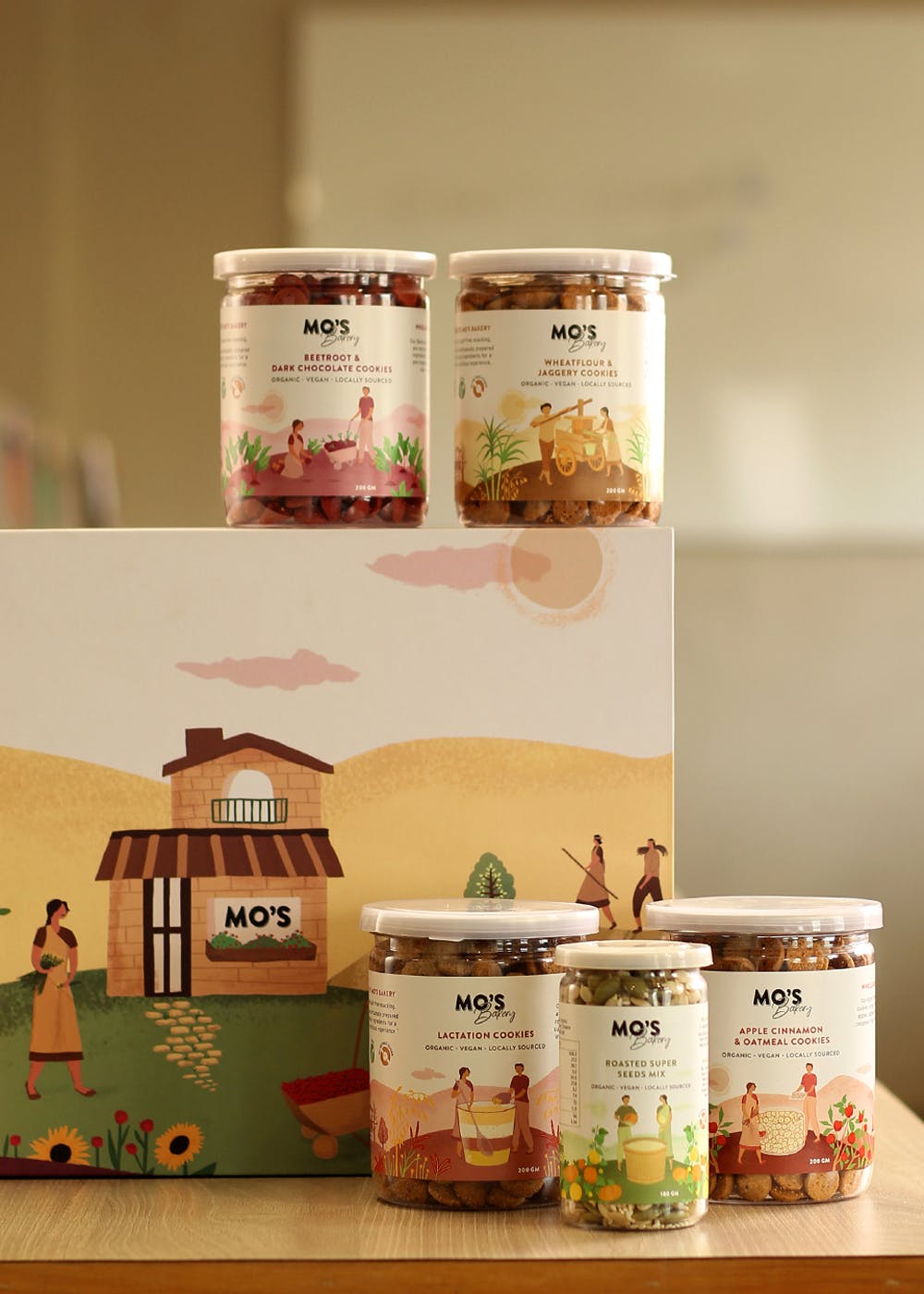 Get Luxury Cookie Gift Box at ₹ 1899 | LBB Shop