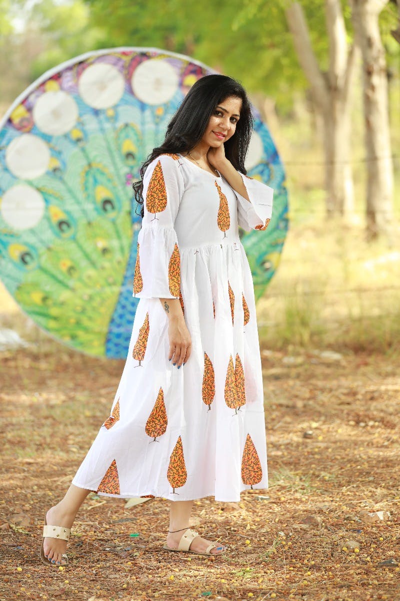Get Tree Block Print Midi Dress at ₹ 1599 | LBB Shop