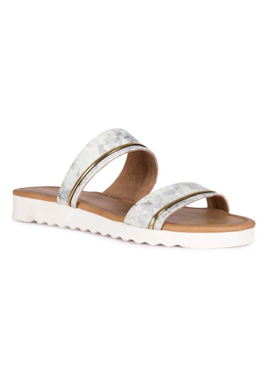 Get Gold Detail Textured White Strap Platform Slides at ₹ 909 | LBB Shop