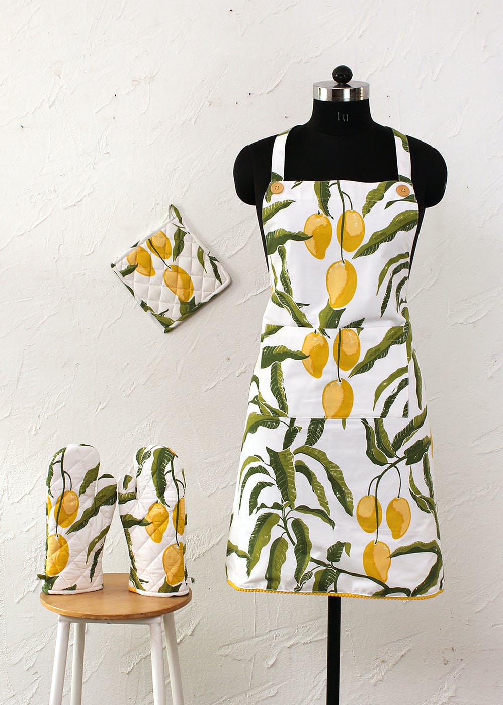 Get Yellow Mango Printed Kitchen Linen Set at ₹ 1599 | LBB Shop
