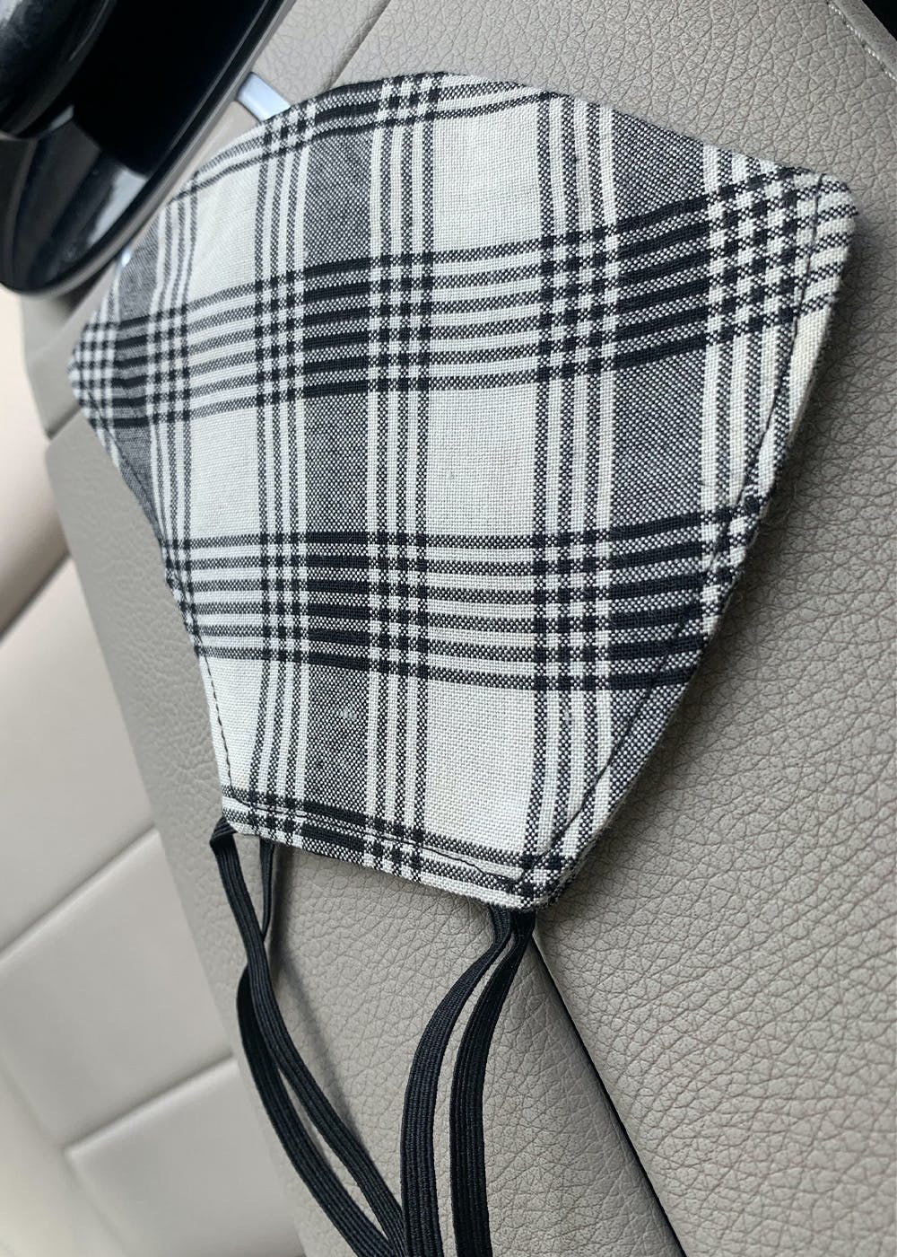 Get Two-Tone Pinstriped Cotton Reversibe Mask at ₹ 242 | LBB Shop