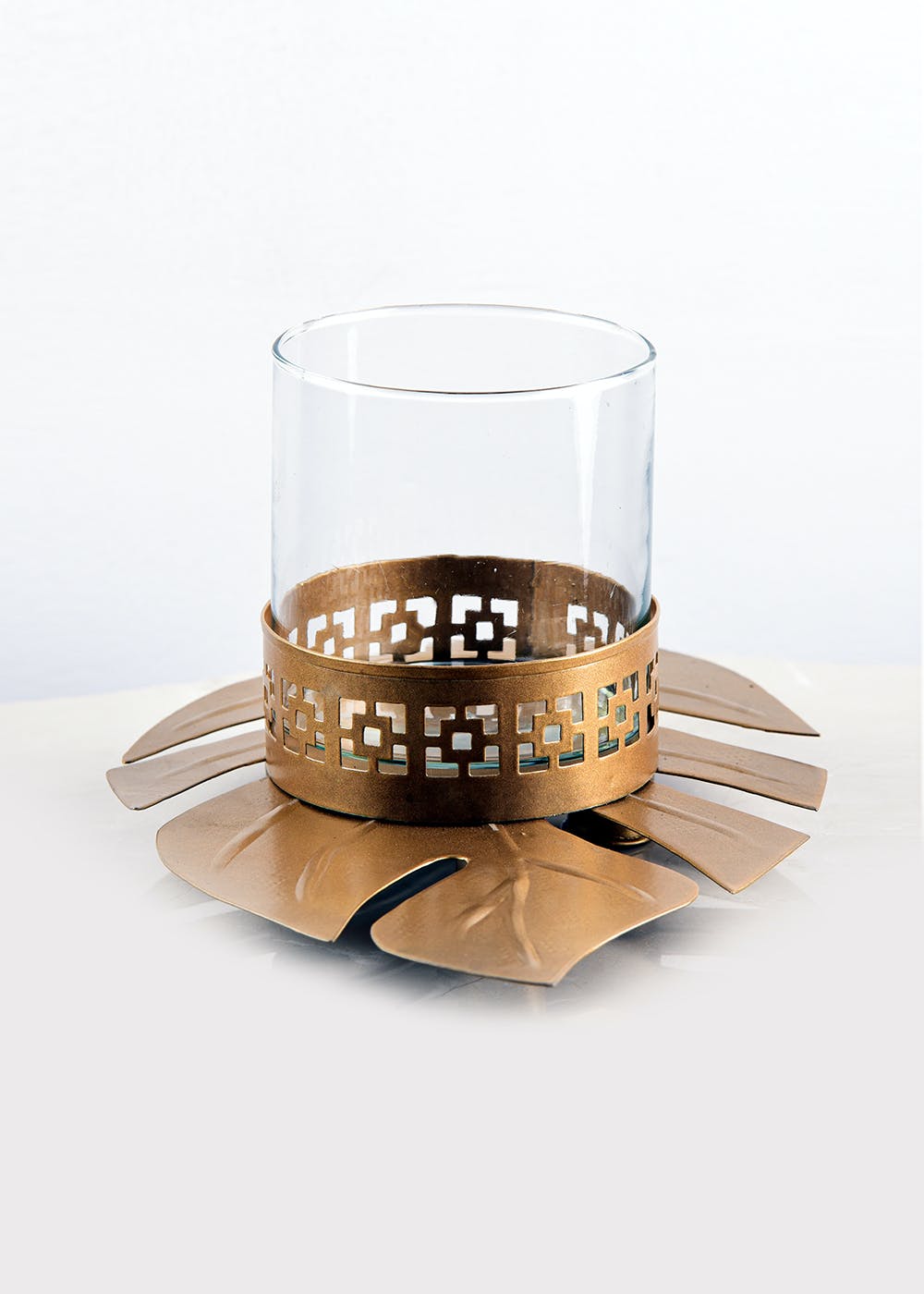 Get Metal & Glass Leaf Pot at ₹ 1000 | LBB Shop