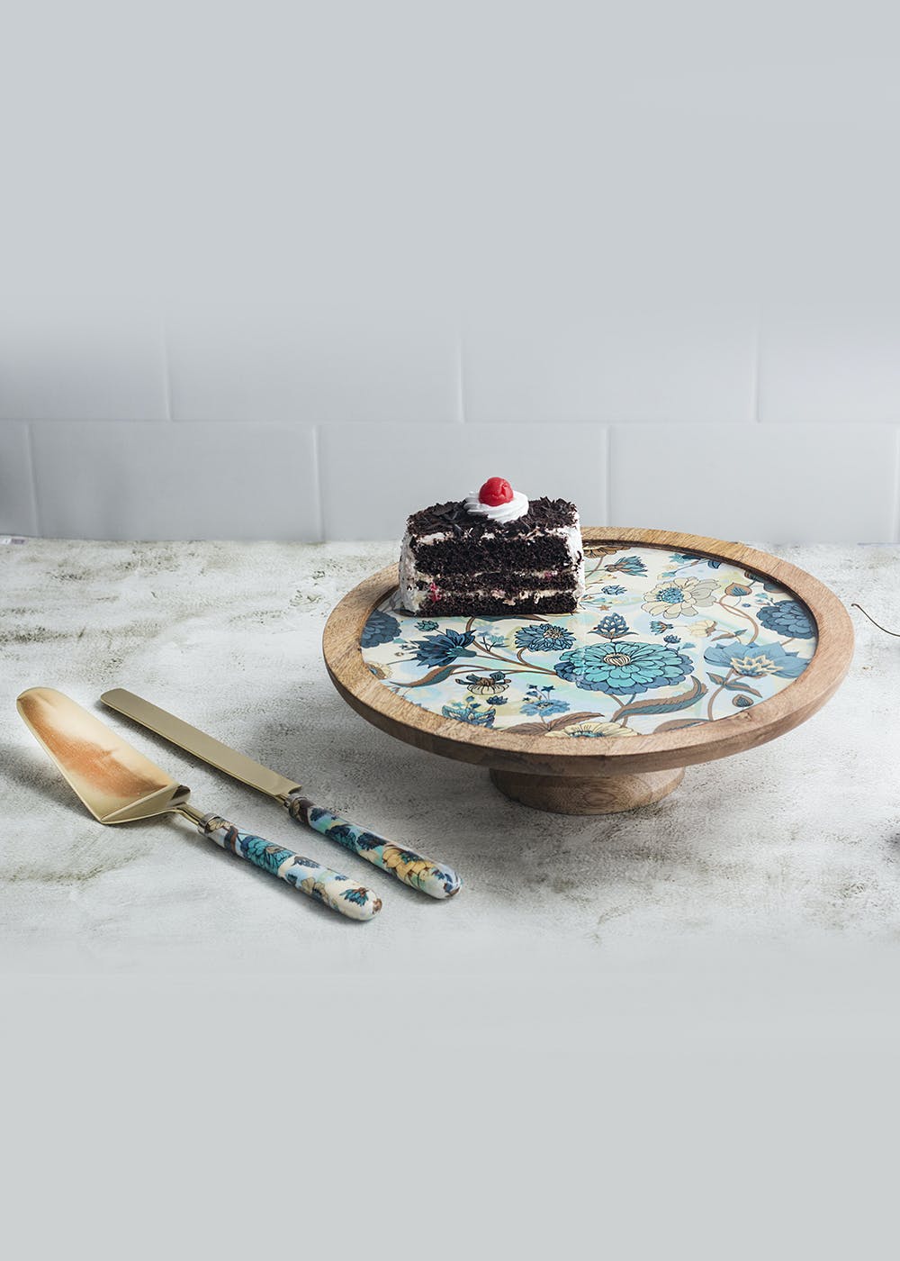 Get Floral Blue Cake Stand at ₹ 1899 | LBB Shop