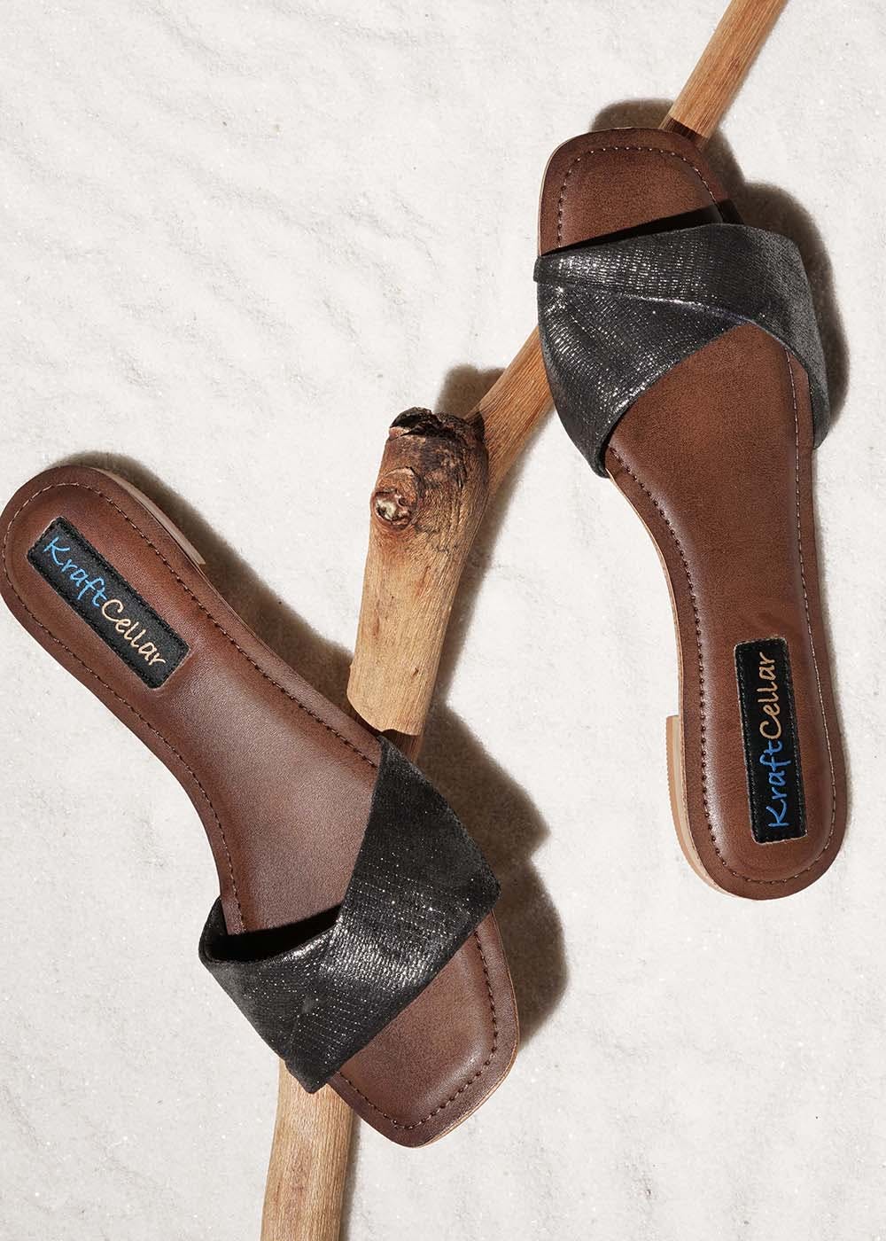 Get Textured Black Asymmetrical Strap Slides at ₹ 799 | LBB Shop