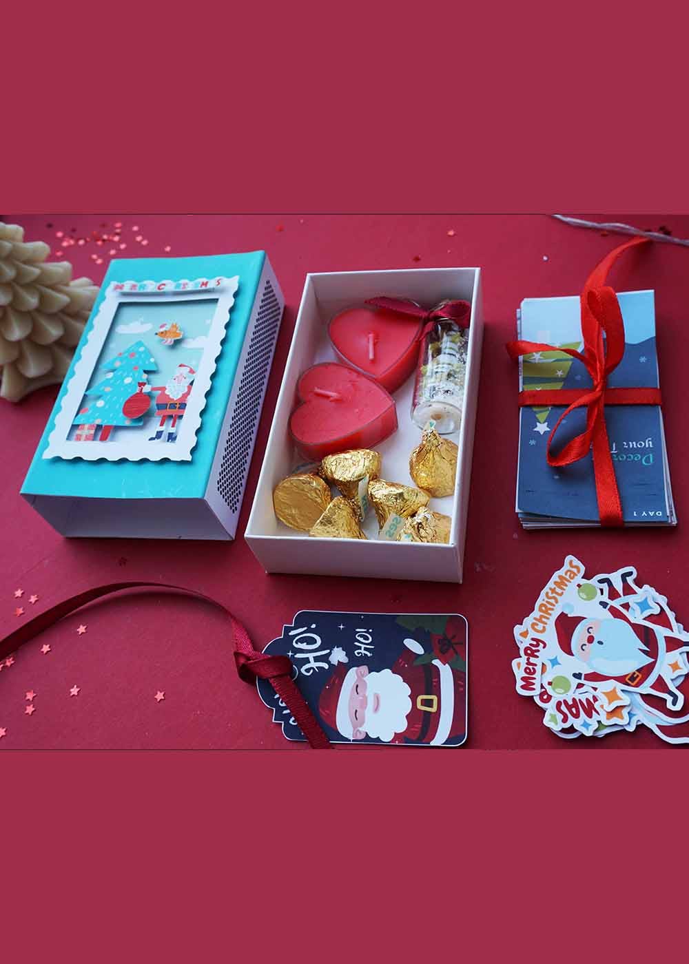 Get Blue Mini Christmas Hamper at ₹ 599 | LBB Shop