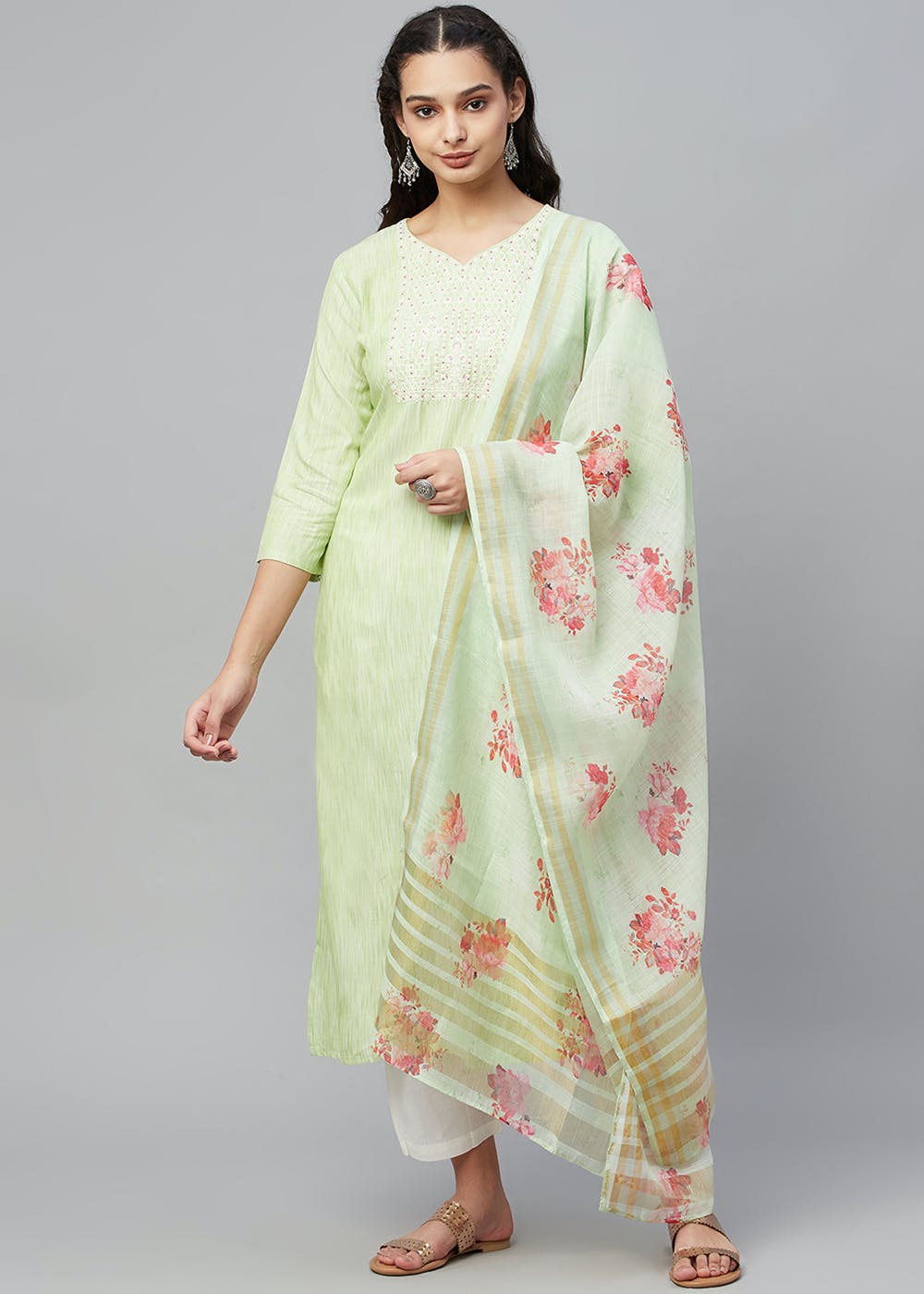 Get Green Embroidered V Neck Kurta Pant And Dupatta Set At ₹ 1562