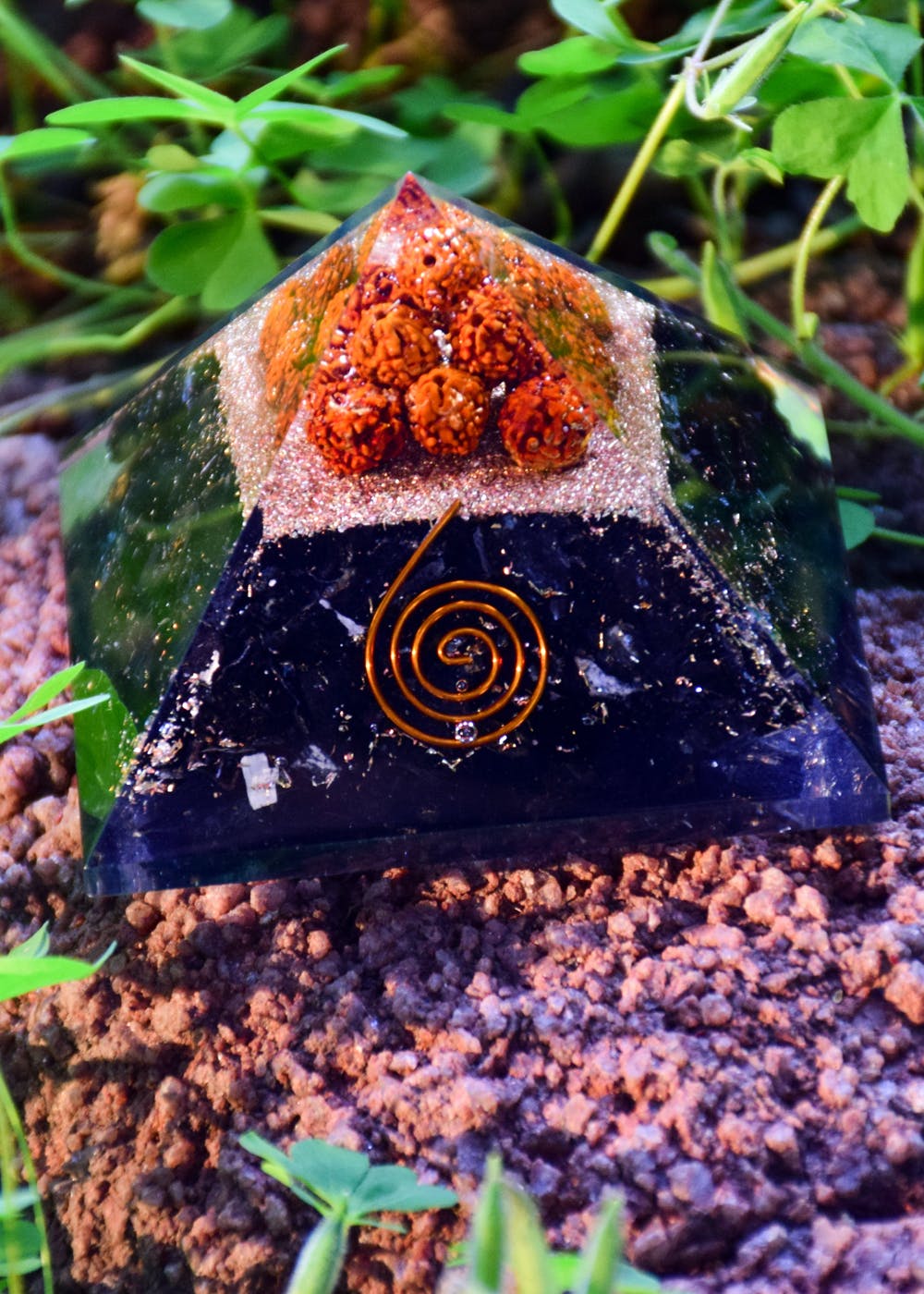 Get Black Obsidian Pyramid with Rudraksha at ₹ 500 | LBB Shop