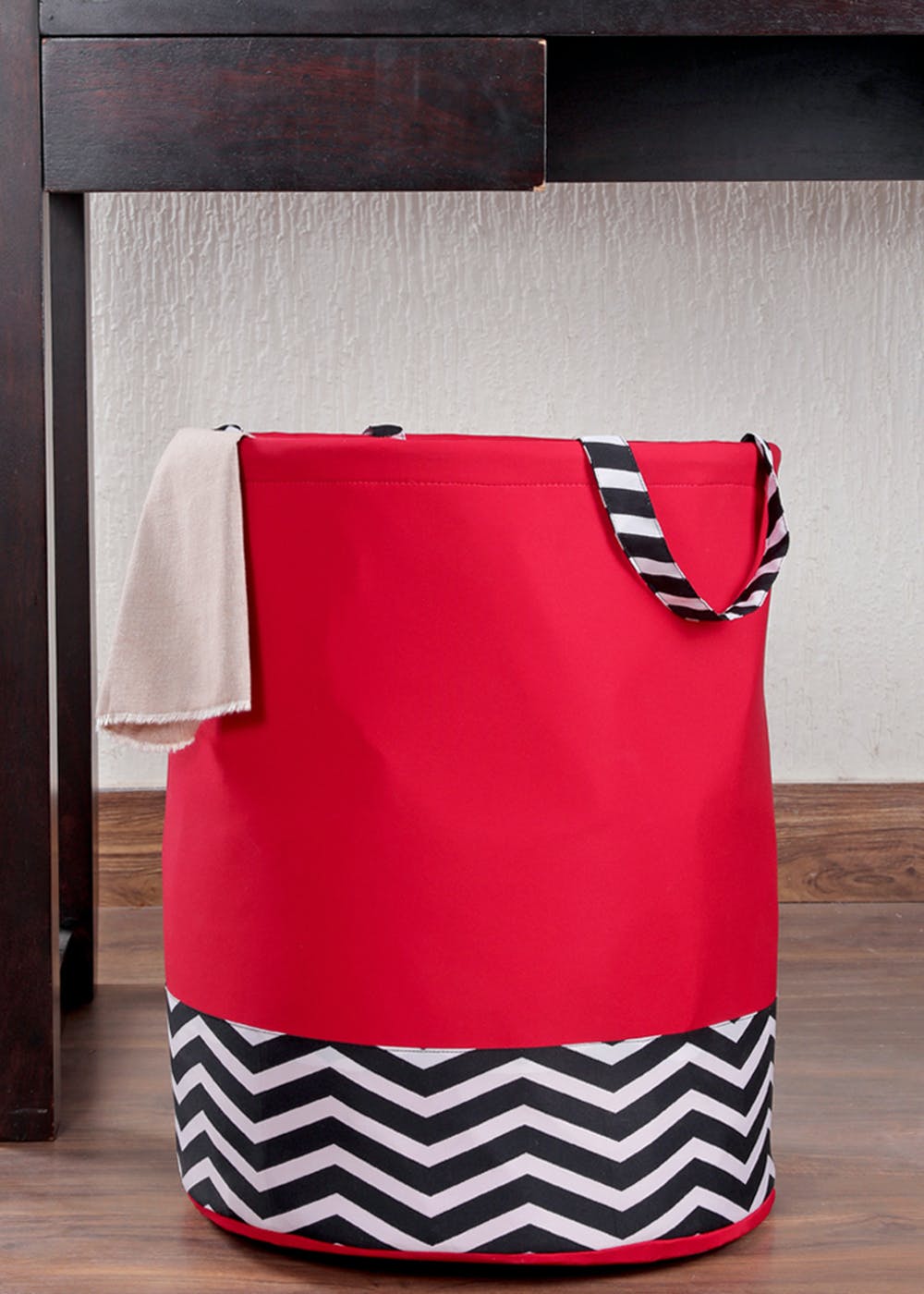 Get Round Zig Zag Storage Hamper at ₹ 499 | LBB Shop