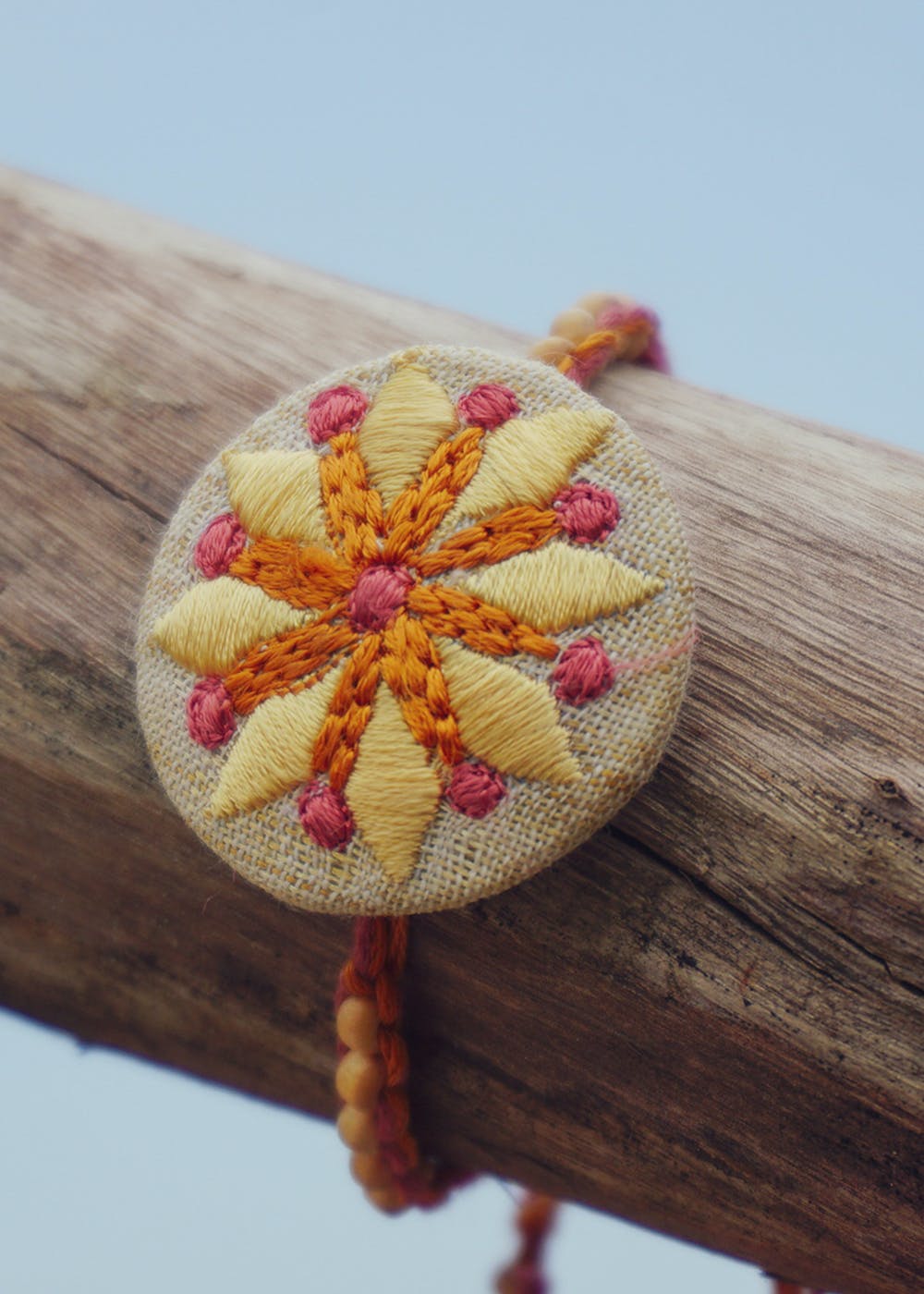 Get Phool Rakhi at ₹ 175 | LBB Shop