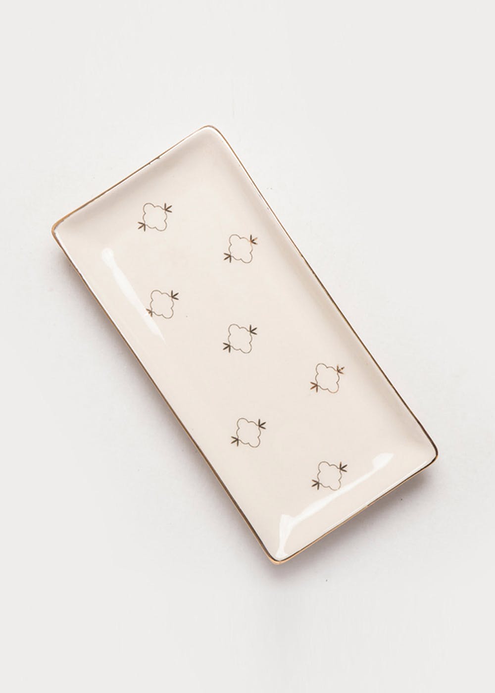 Get Mehrab Classic Platter - Almond at ₹ 1650 | LBB Shop