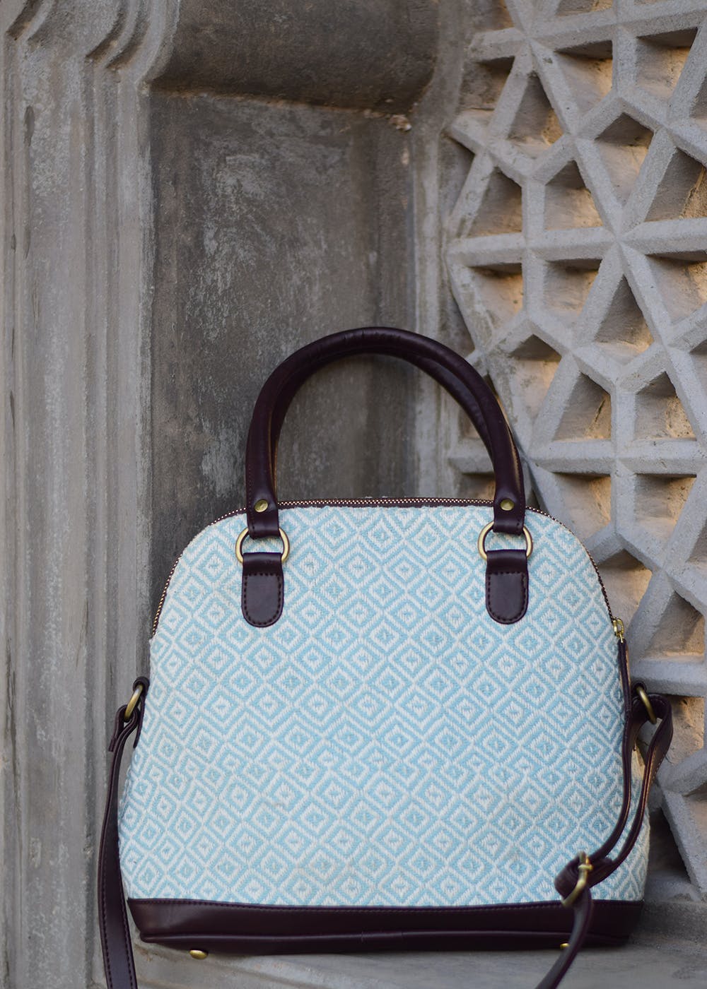 Get Diamond Pattern Woven Design Hand Bag at ₹ 1499 | LBB Shop