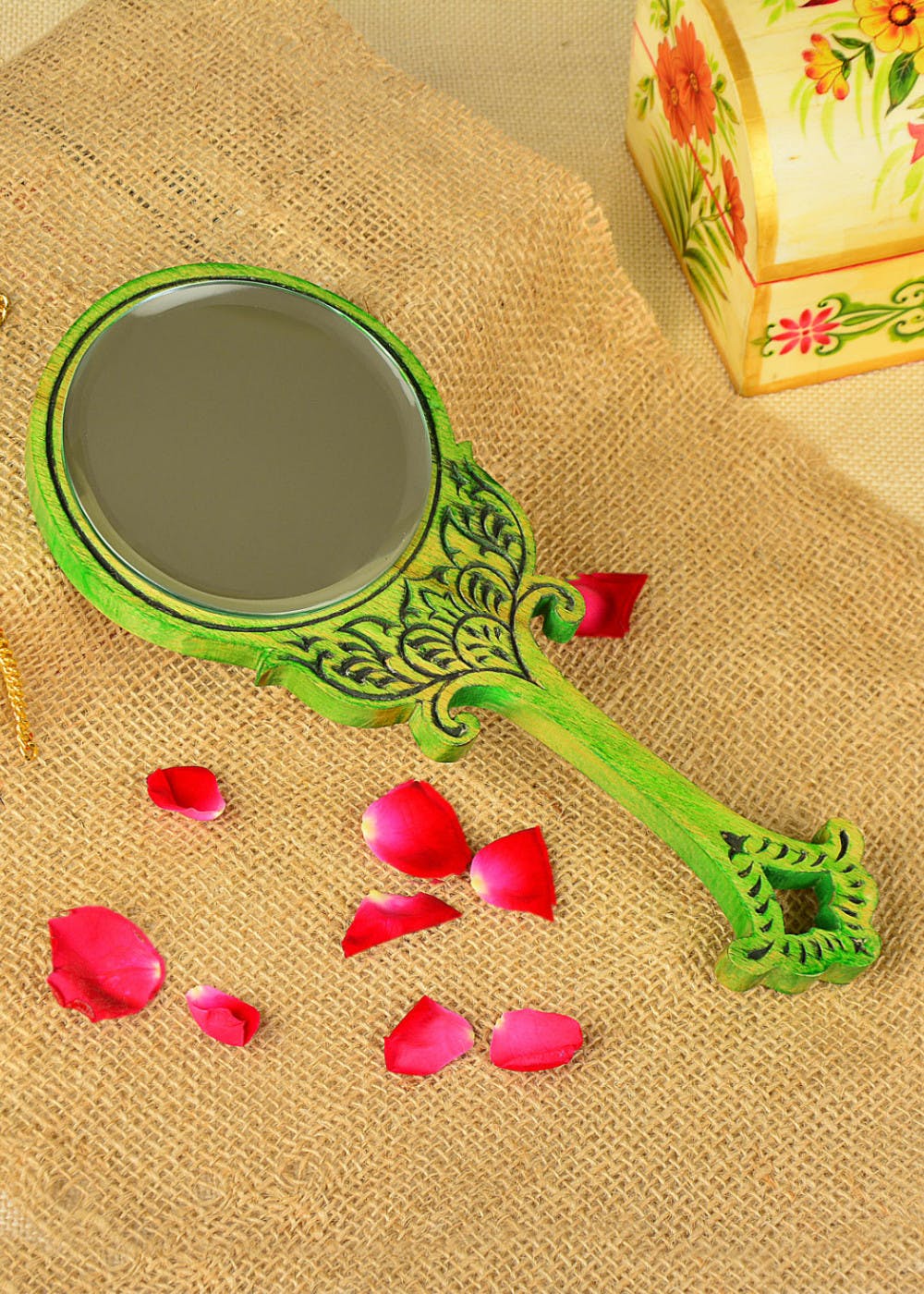 Get Green Hand Carved Sheesham Wood Makeup Mirror at ₹ 1190 | LBB Shop