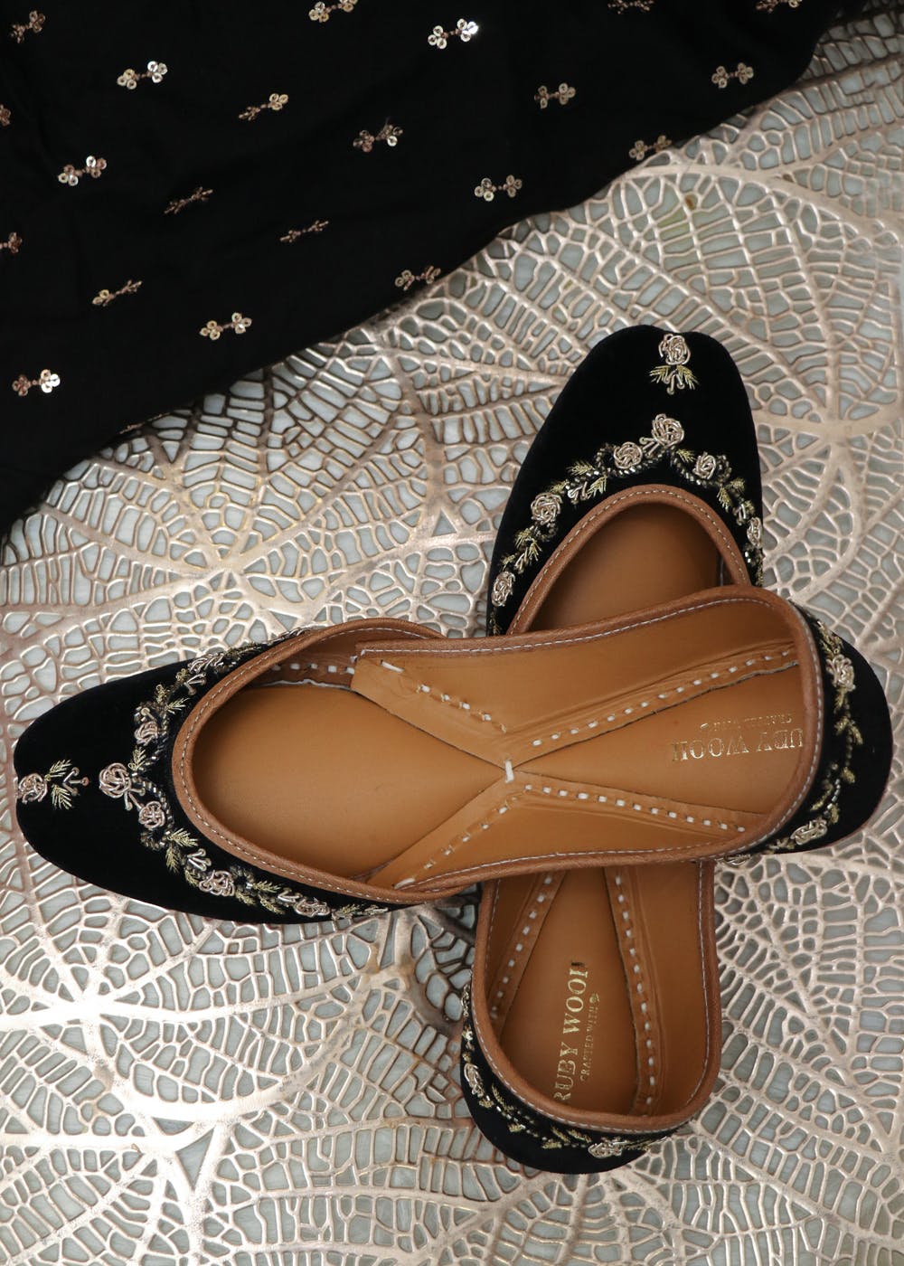 Get Wire Mesh Floral Detail Black Juttis at ₹ 1500 | LBB Shop