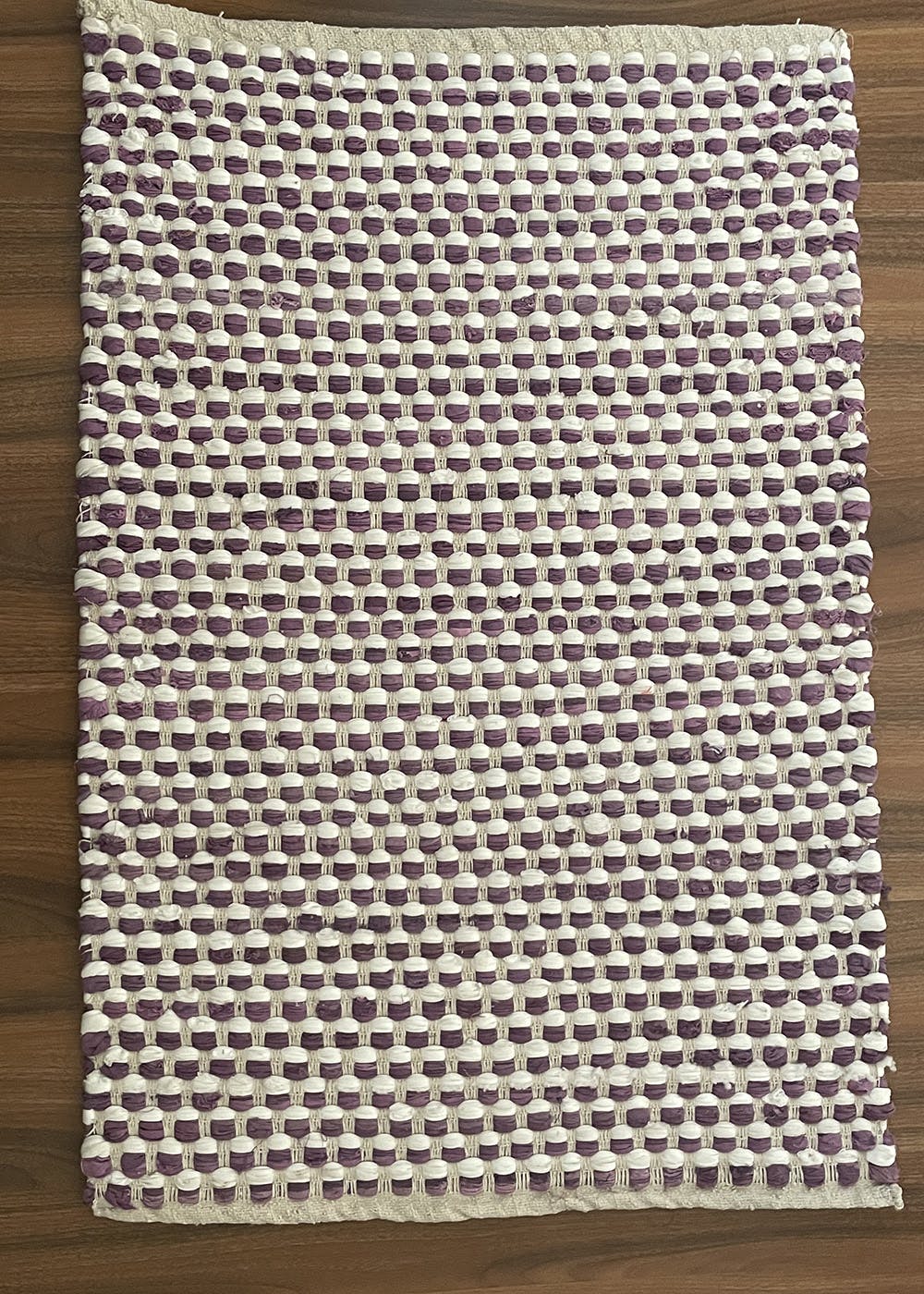 Get Purple And White Recyclable Chindi Rag Rug at ₹ 1360 | LBB Shop
