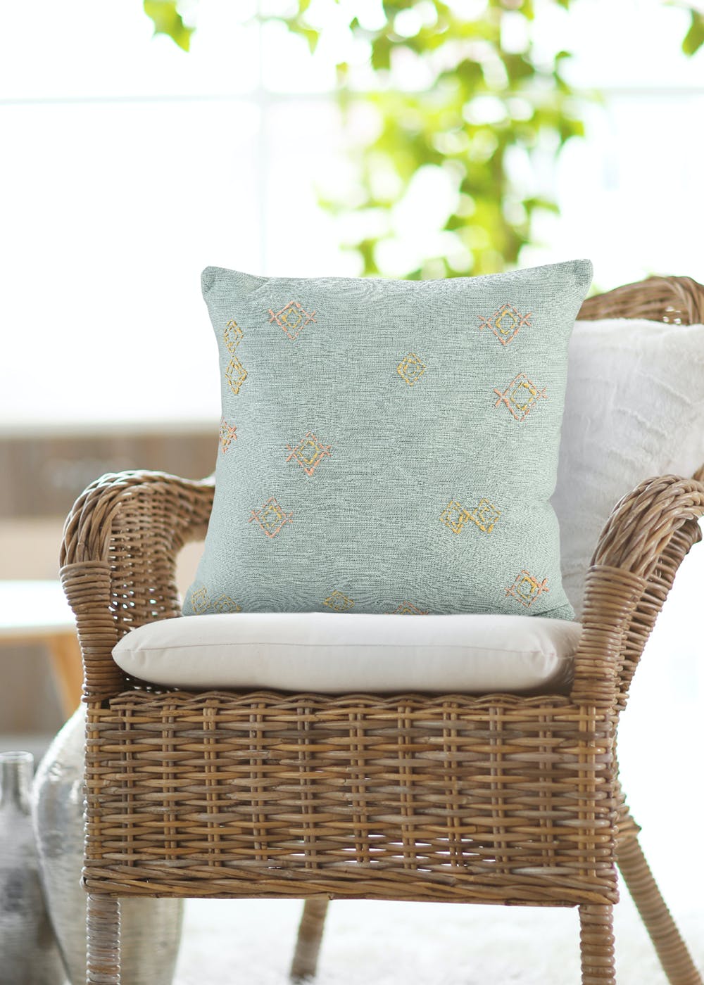 Get Minimalist - Threaded Cushion at ₹ 999 | LBB Shop