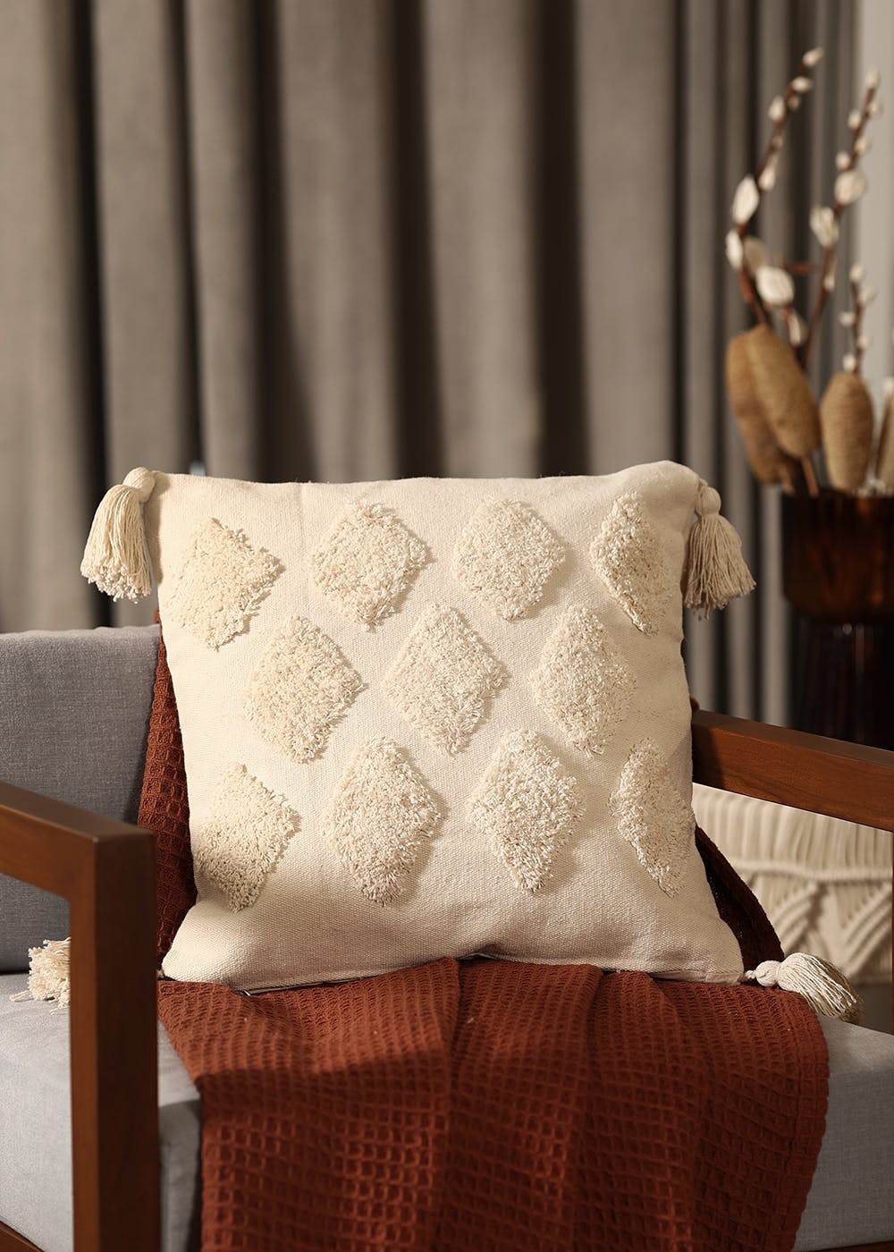 Get Diamond Tufted Cushion Cover at ₹ 1150 | LBB Shop