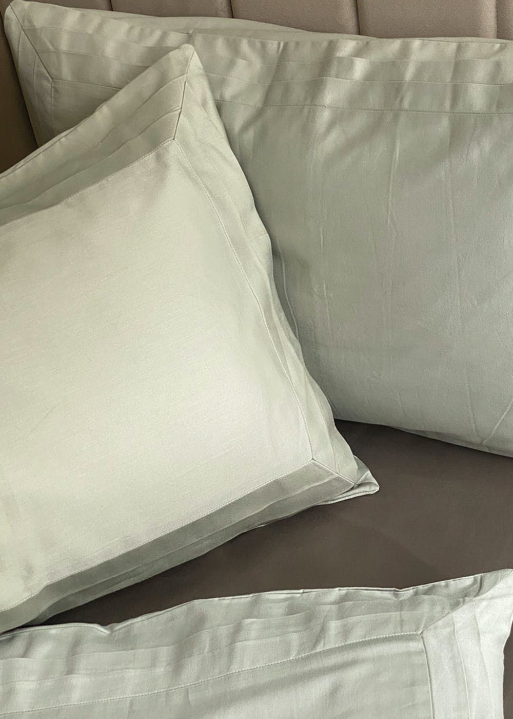 Get Tri Pleat Detail Green Hue Duvet Set at ₹ 8999 | LBB Shop