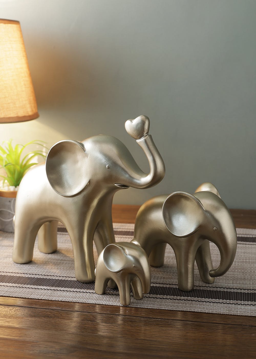Get Set Of 3 Golden Cute & Happy Elephant Showpiece at ₹ 3599 | LBB Shop