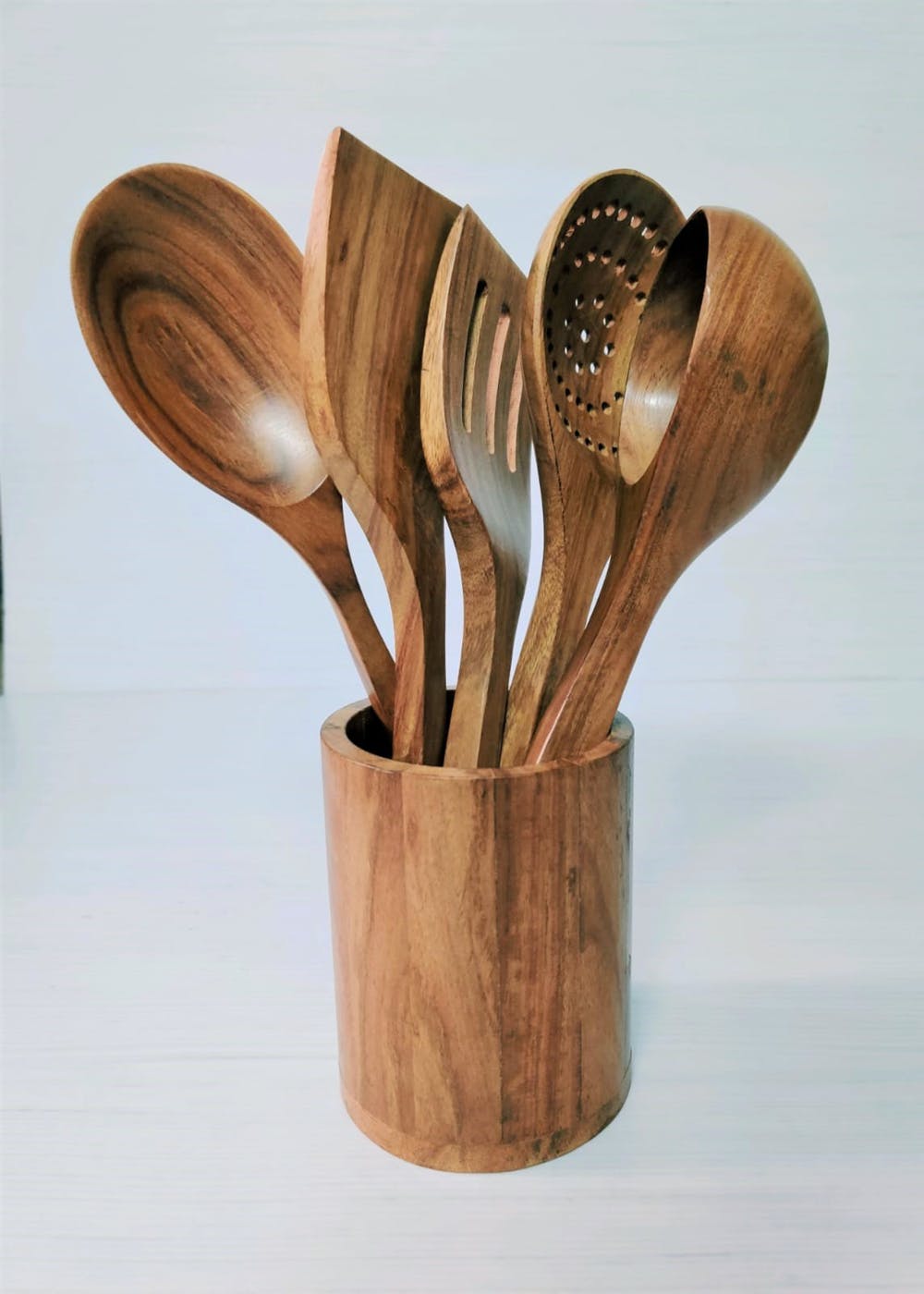 Get Wooden Spoons & Ladles with Holder - Set of 5 at ₹ 1500 | LBB Shop