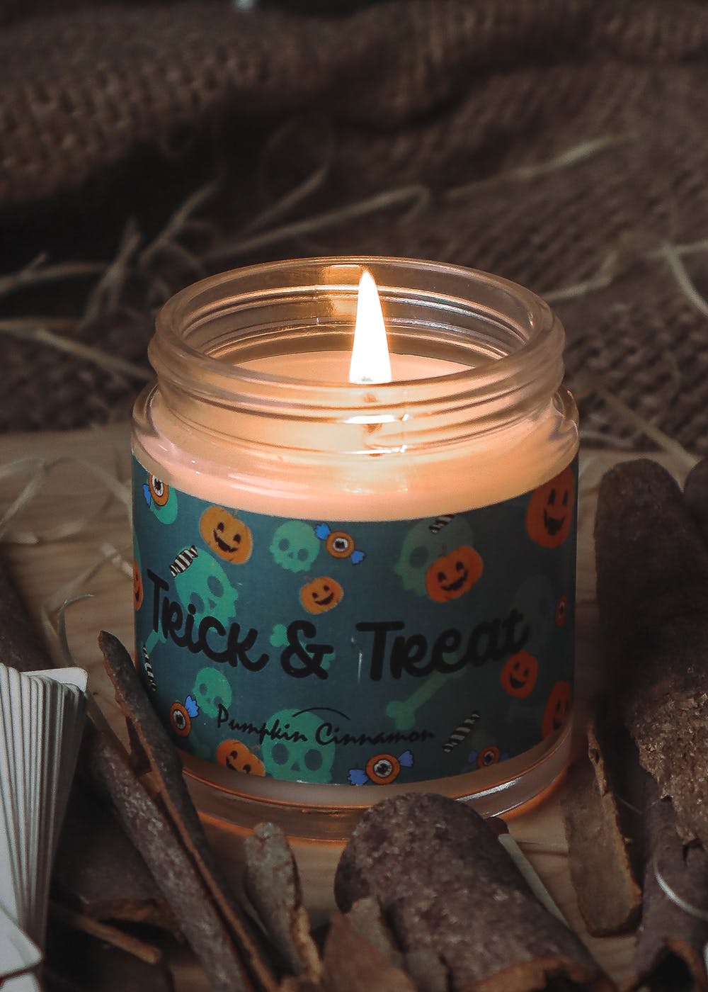 Get Scented Soy Candle Pumpkin Cinnamon- Trick or Treat at ₹ 400 | LBB Shop