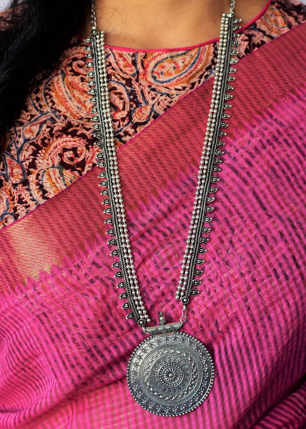 Get Silver Floral Pattern Round Necklace at ₹ 899 | LBB Shop