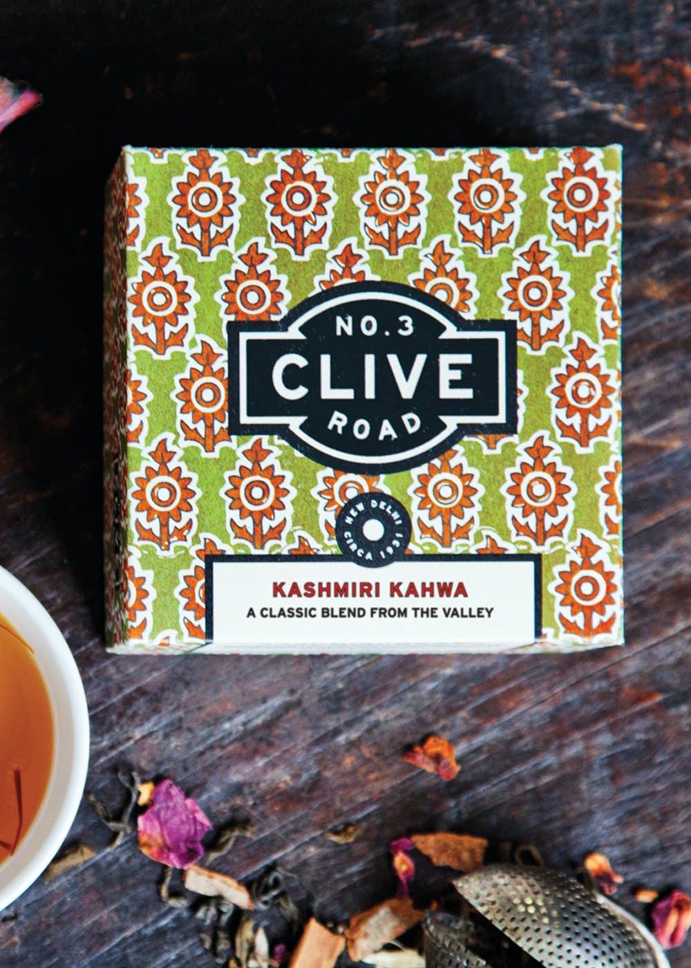 Get Kashmiri Kahwa Blend Box 100 Gm at ₹ 1160 | LBB Shop
