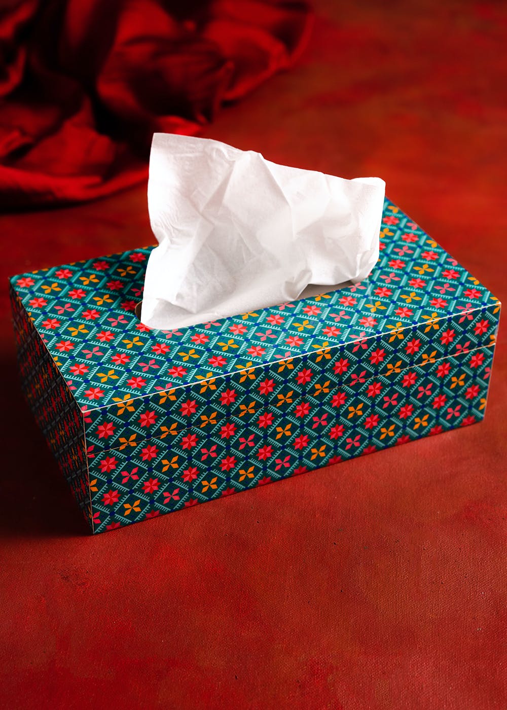 Get Wooden Printed Deco Teal and Pink Tissue Box at ₹ 800 | LBB Shop