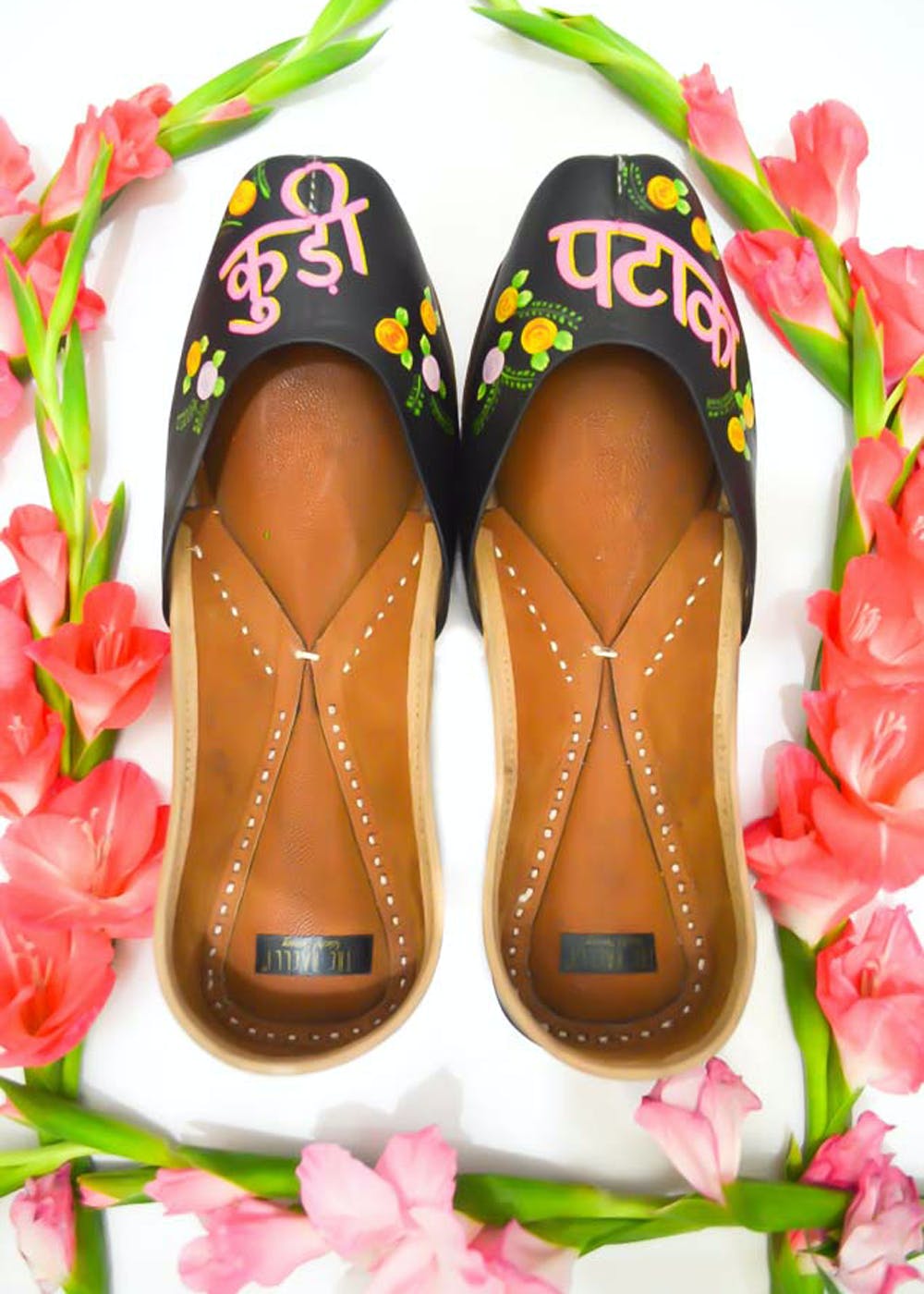 Get "Kudi Patakha" Graphic Black Juttis at ₹ 1999 | LBB Shop