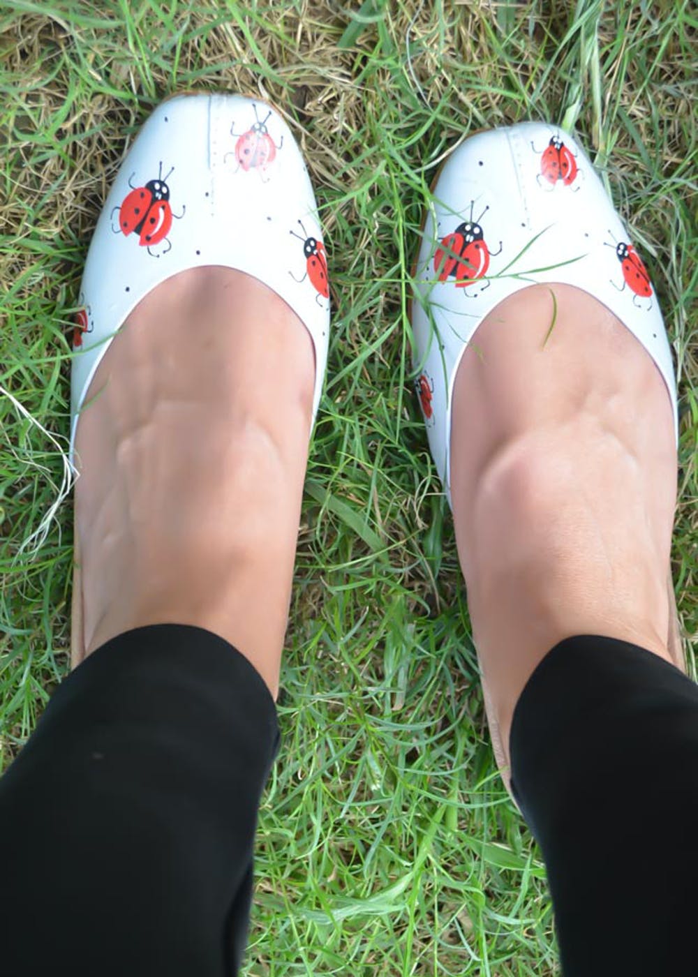 Get Lady Bug Handpainted Grey Juttis at ₹ 1999 | LBB Shop