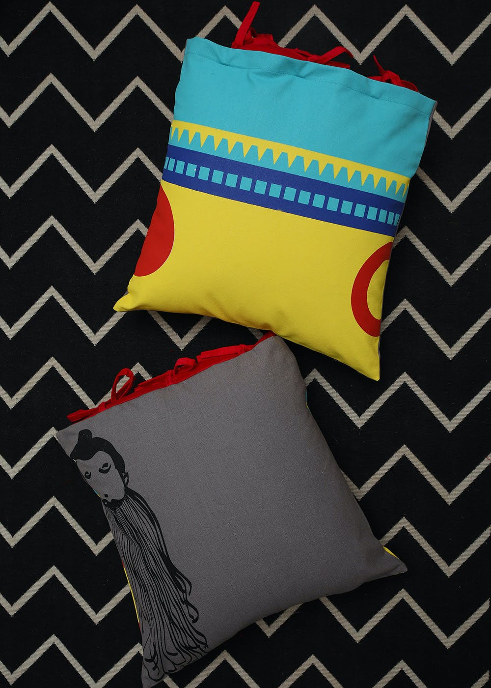 Get The 'Merry Soliloquist' Reversible Cushion at ₹ 1550 | LBB Shop