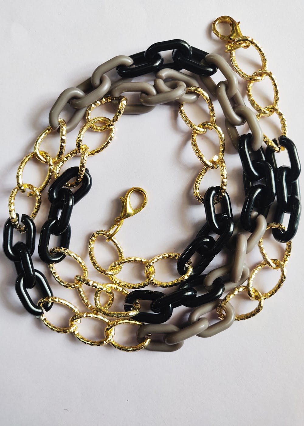 Get Multipurpose Chain - Grey & Acrylic Black Link Chain With Metal ...