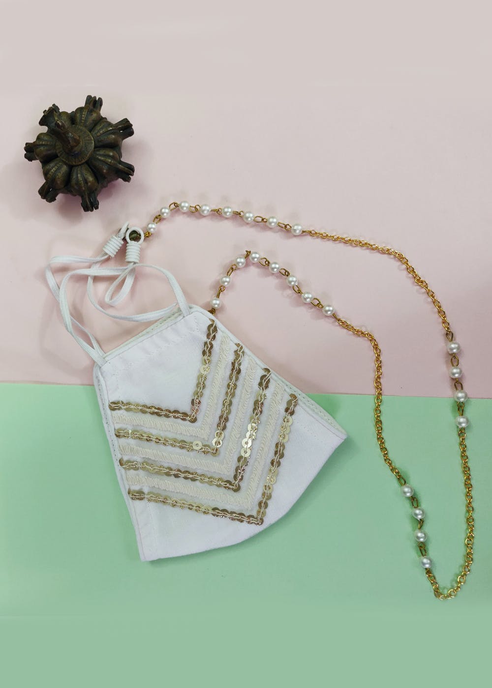 Get Golden sequin work with chain at ₹ 699 | LBB Shop
