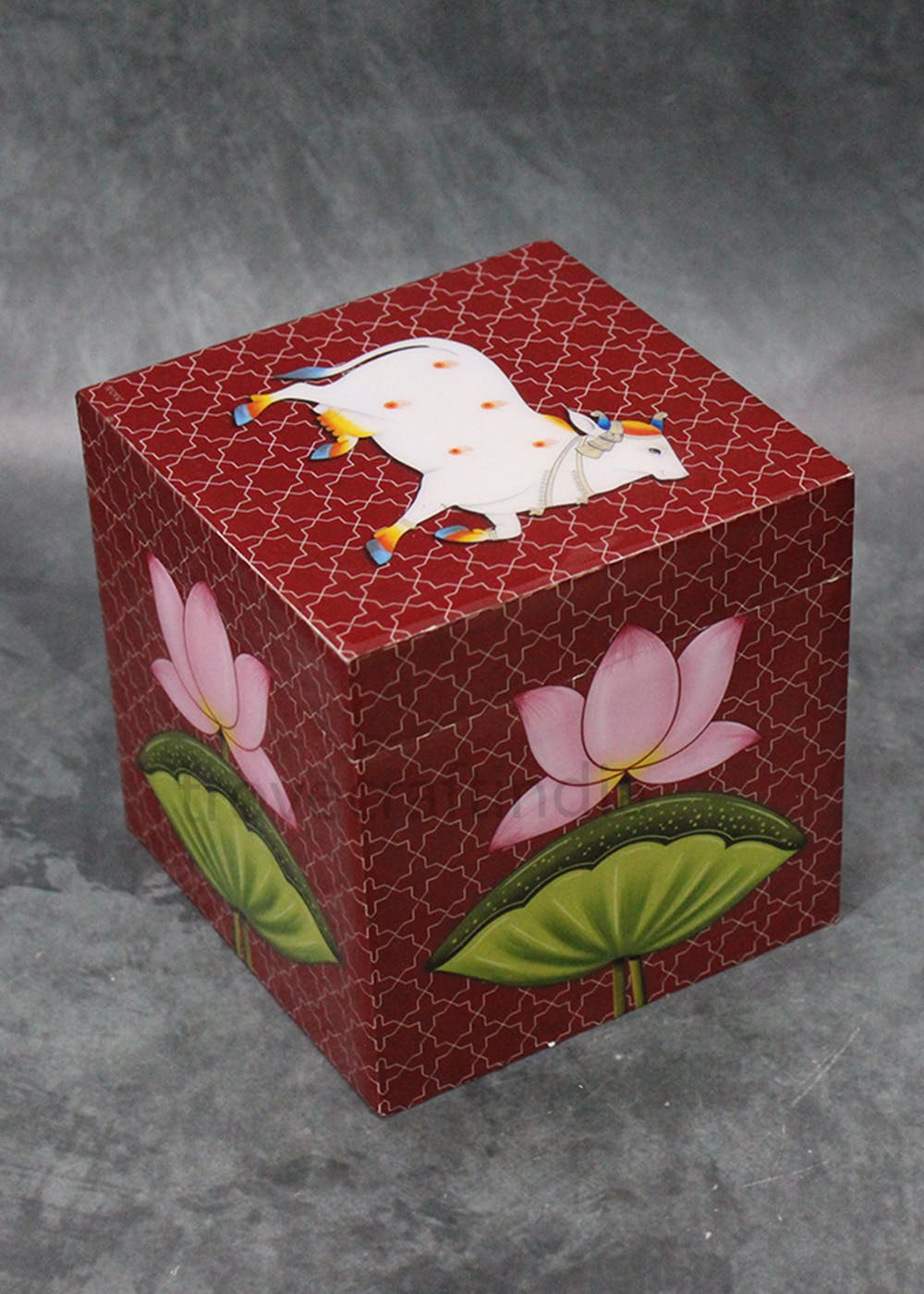 Get Red Cow Keepsake Box at ₹ 950 | LBB Shop